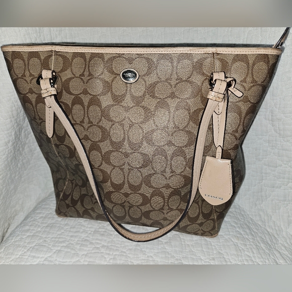 Coach | Bags | Coach Labeled Shoulder Bagpursetote Browntan B45f28365 ...